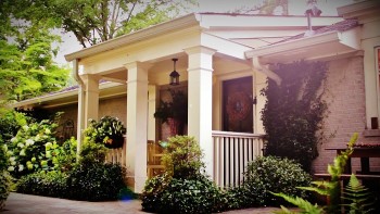 Back Yard Triage: 5 Landscape Design Tips to Help Bring Life to Your ...